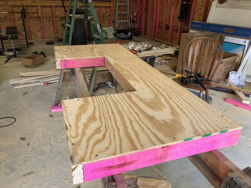 In What Order Should I Cut My Desk Pieces? – DIY Desk PC